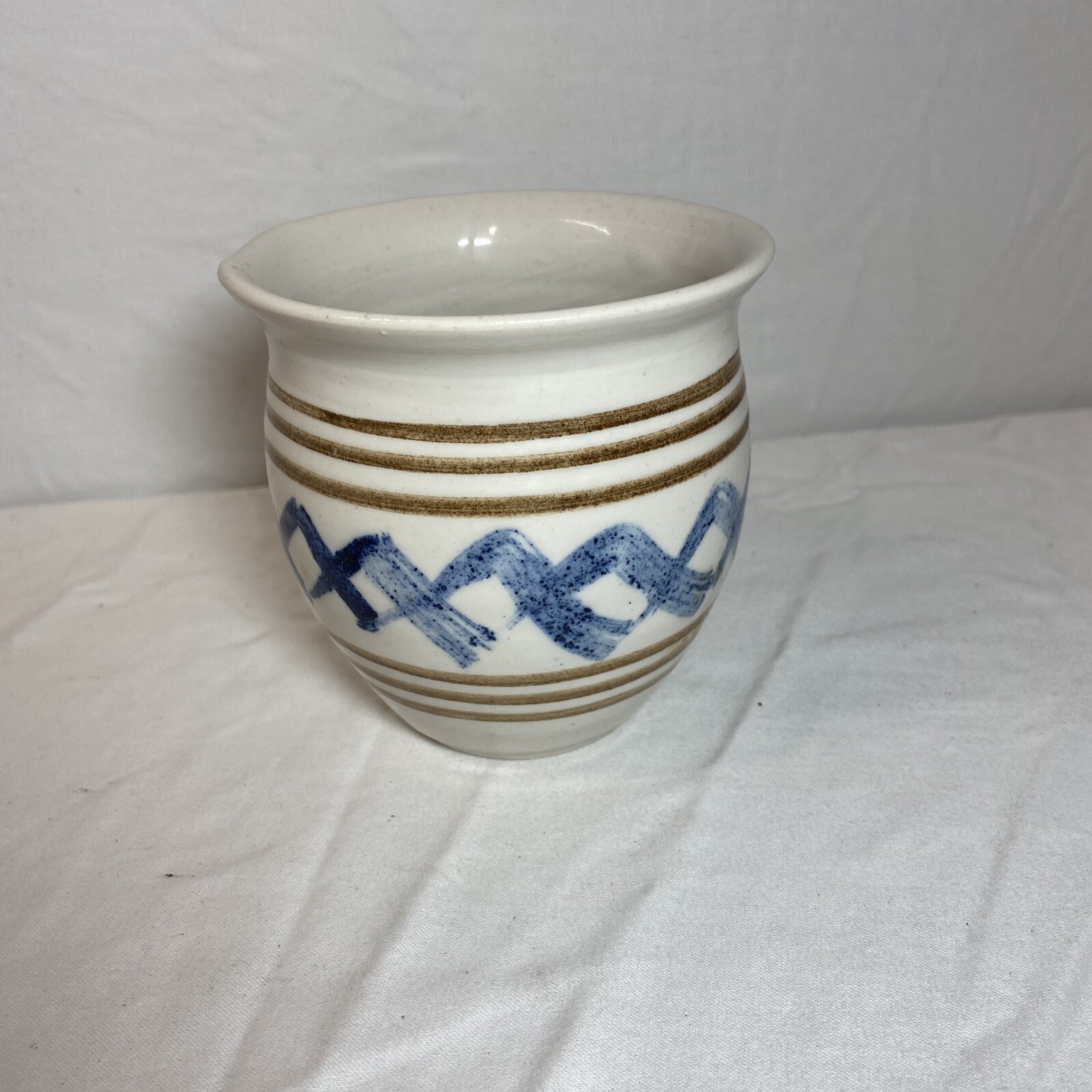 Jamestown Pottery Art Pottery Small Vase excellent condition | eBay