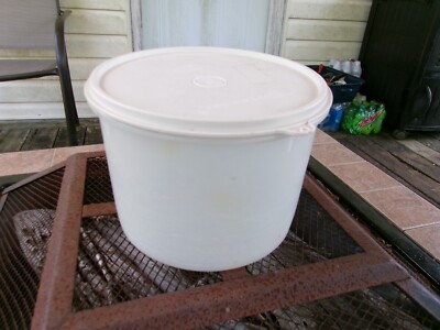 WHITE TUPPERWARE BOWL 265 - 5 | eBay