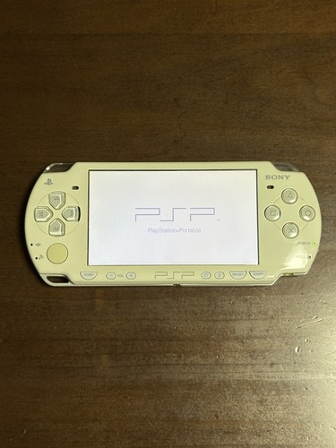 Sony PSP-2000 Pearl White Console | Clean LCD | Tested & Working ...