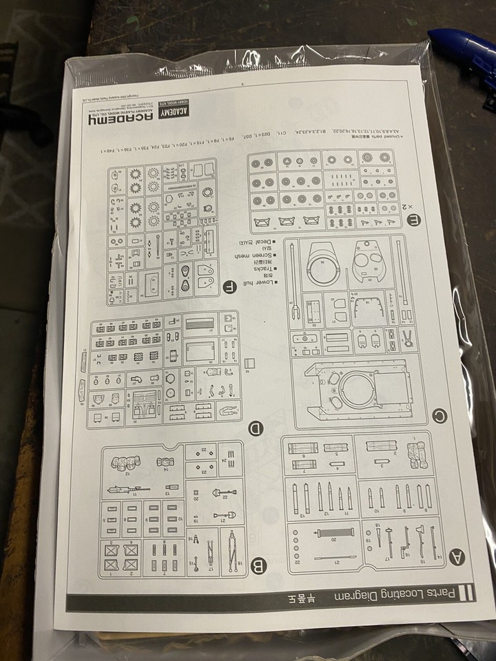 Academy 1:35 I.D.F. Medium Tank M-51 Super Sherman Kit 13254. And IDF 1 ...