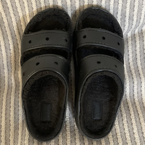 Crocs Mens 9 Womens 11 Classic Cozzy Black Sandal Fuzzy Lined Slip On ...