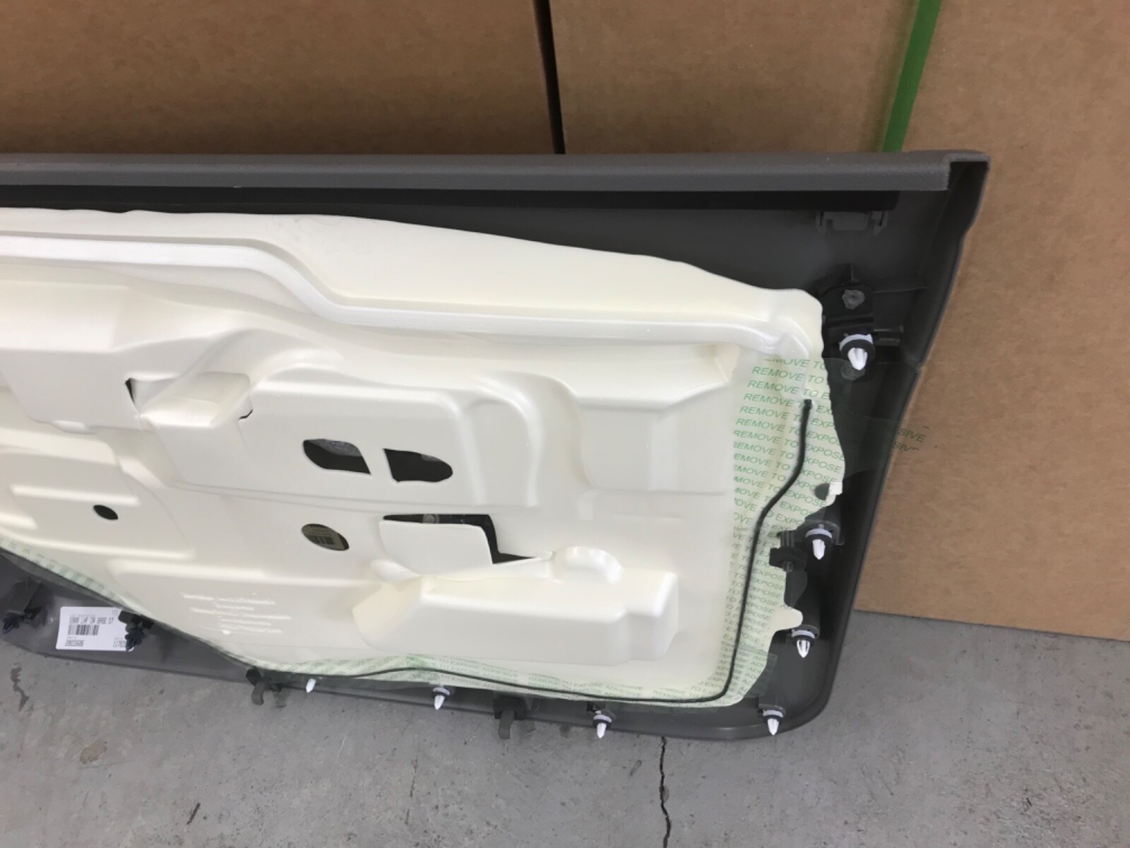 Oem Gm interior front door trim panel left drivers side 20833606 ...