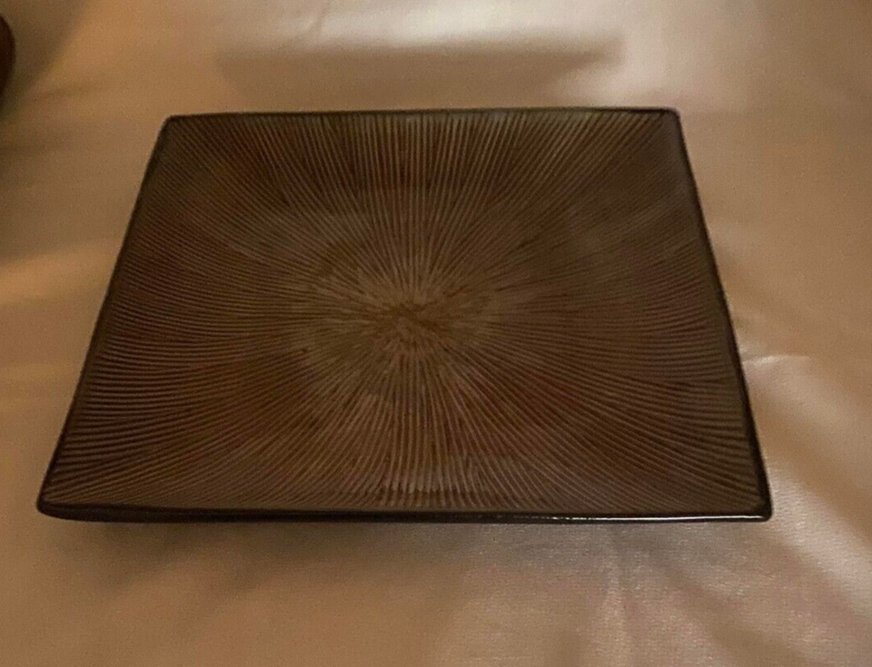 Gabbay By Gibson Square Dinner Plate 11 Inch Tan Black Ribbed With ...