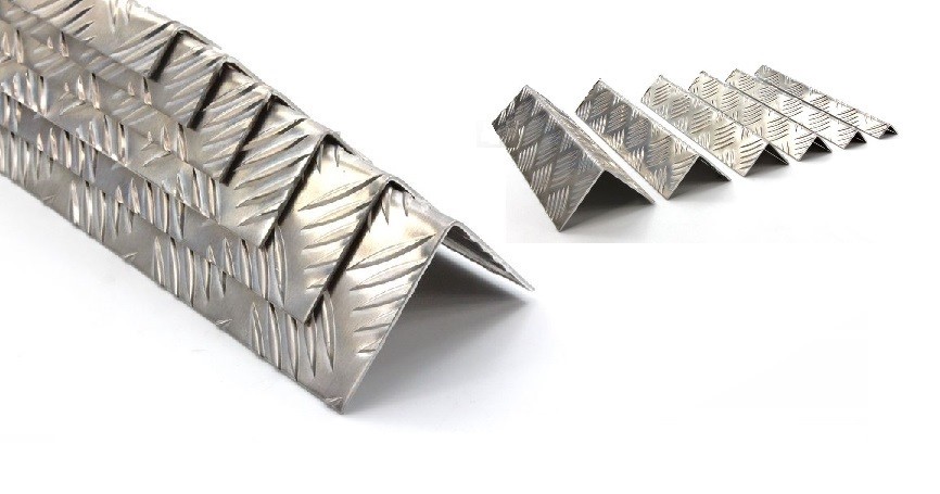 Aluminium Tread Plate Angle Corner Protection 2mm Thick Chequer Checker ...