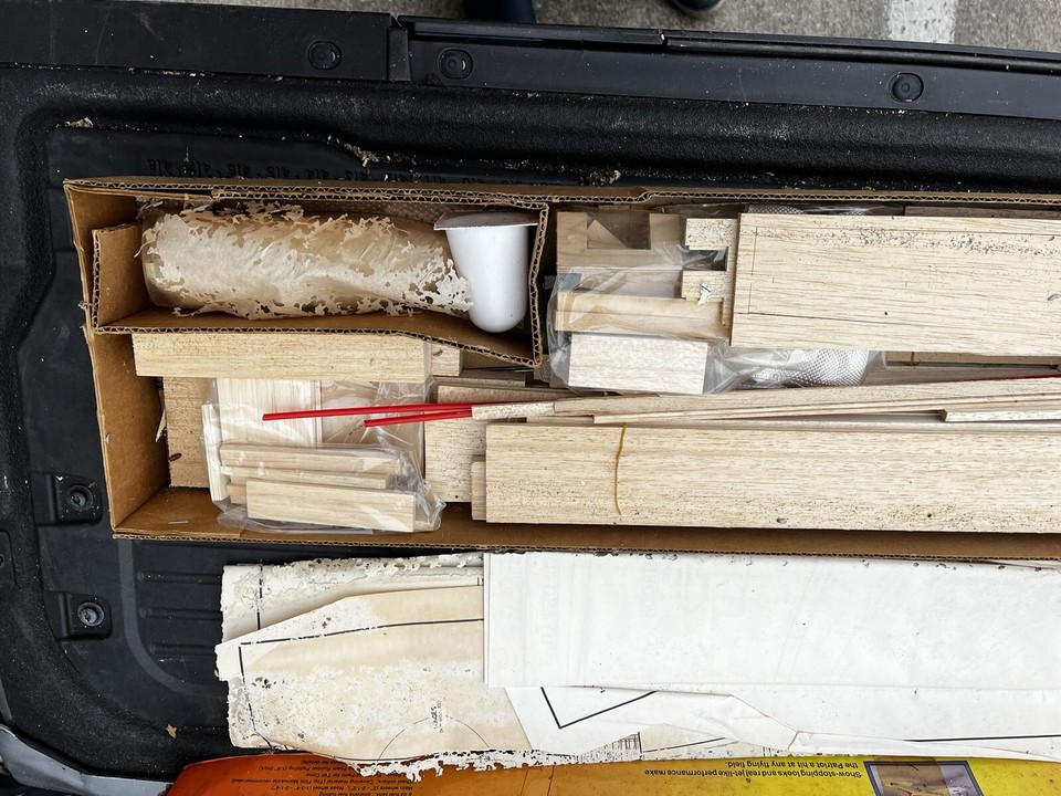 GREAT PLANES - Patriot Kit - 47" Wingspan - NITB Vintage Balsa Wood RC ...