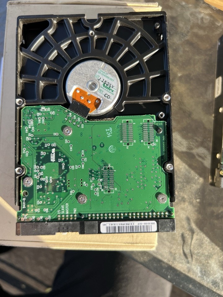 Western Digital Dell WD300 00X438 WD300BB-75DEA0 30GB IDE 7200RPM Hard ...
