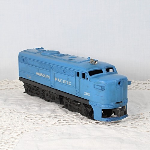 Vintage 1957 Lionel O Gauge Train Missouri Pacific 205 Powered Diesel ...