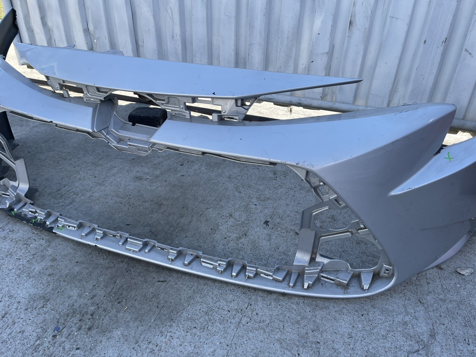 2020 2021 2022 Toyota Corolla LE Front Bumper Cover Aftermarket | eBay