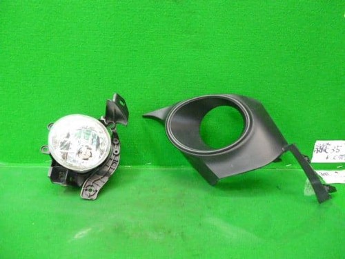 TOYOTA Lexus is 2013 DAA-AVE30 Left Fog Light 8121012230 [Used ...