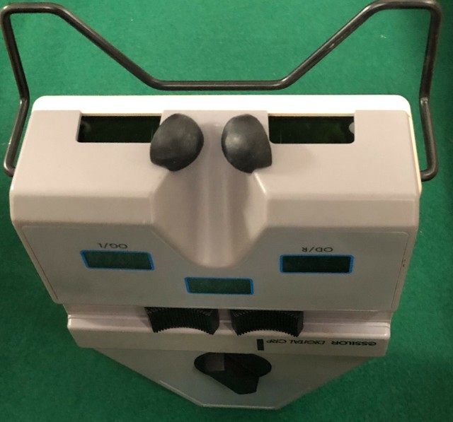 Essilor digital crp pupilometer manuals - baprep