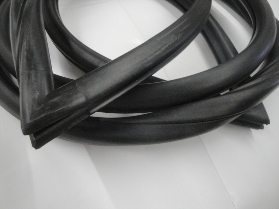 72 73 74 75 76 77 78 79 FORD RANCHERO BACK WINDOW GLASS RUBBER SEAL NEW ...