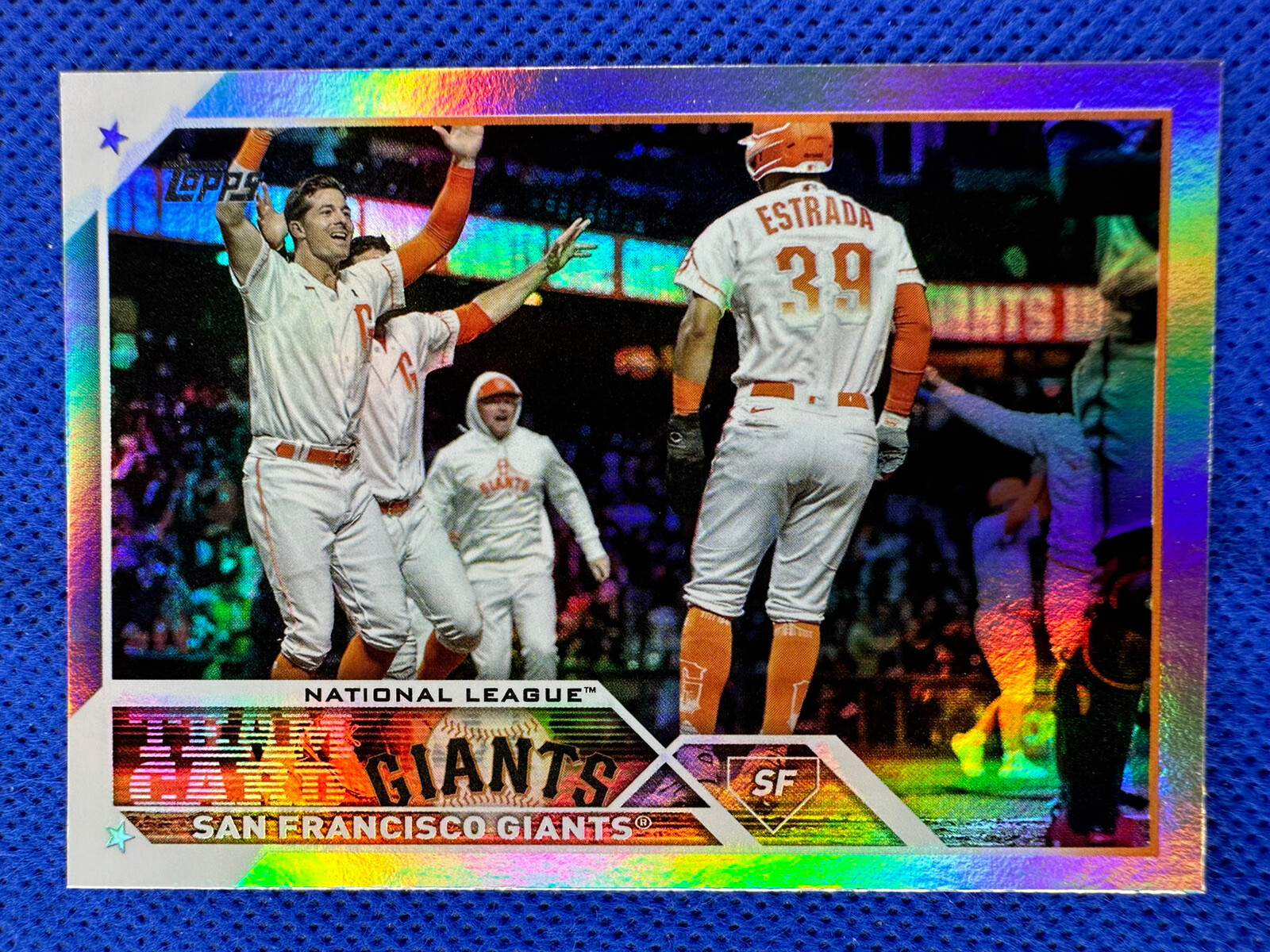2023 #173 San Francisco Giants Topps Series 1 Baseball Rain Bow Foil ...