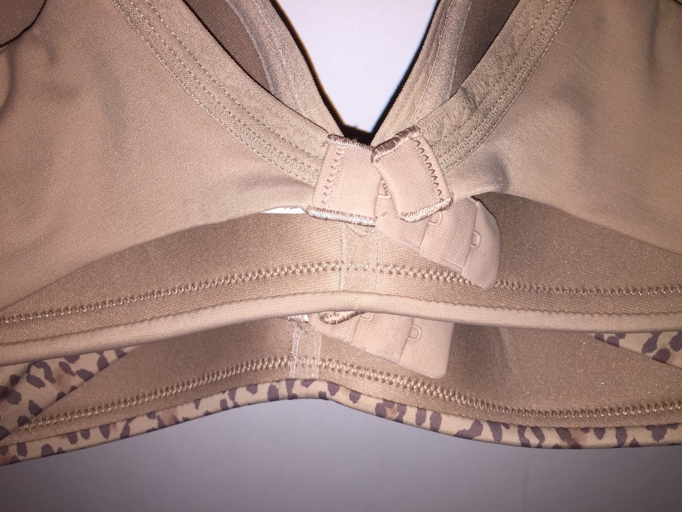 Warner's Bra Wirefree Padded Seamless Cup Invisible Lined TWO 2 TShirt ...