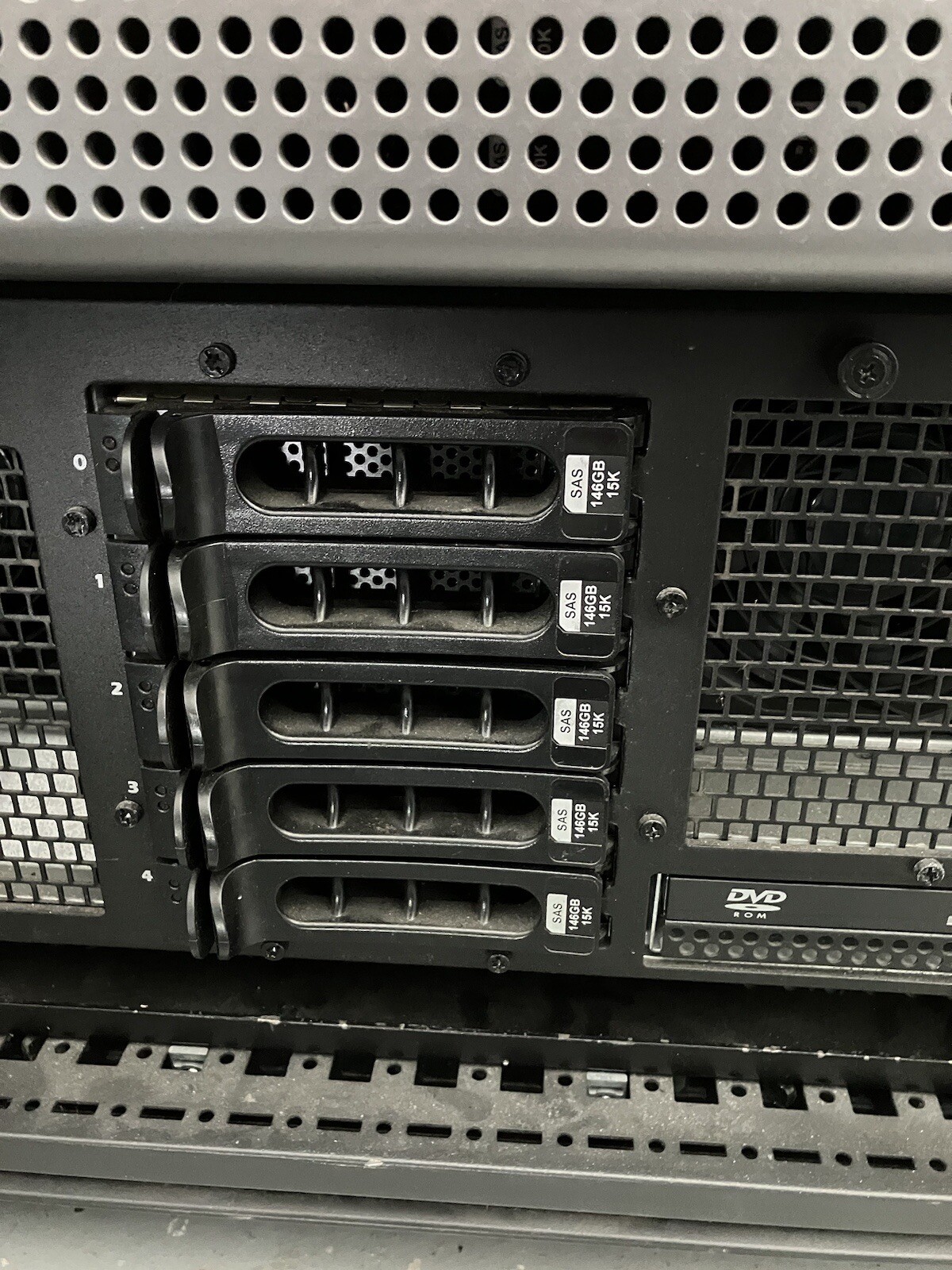 2 Genuine Dell PowerEdge 6850 Server W/Quad Intel Xeon 32 GB RAM “Lot ...