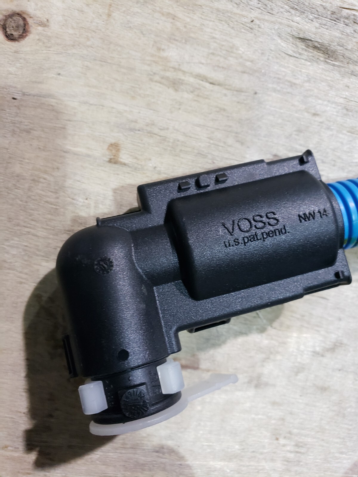 Freightliner 04-31885-280 DEF Exhaust HTR4 Fluid Line Supply 2800MM | eBay