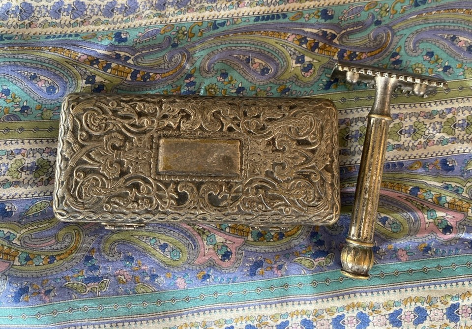 Vintage Gillette Pocket Edition Case + Silver Plated Razor (circa 1910 ...