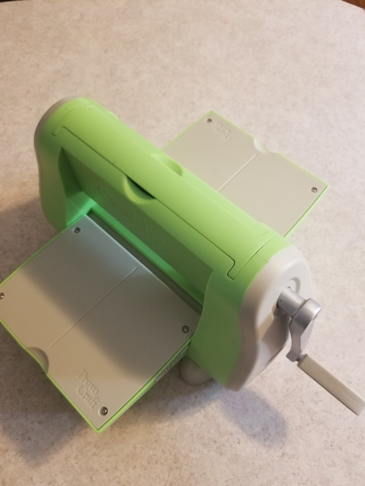 Cuttlebug Provo Craft Die Cutting Machine Crafting Embossing ...