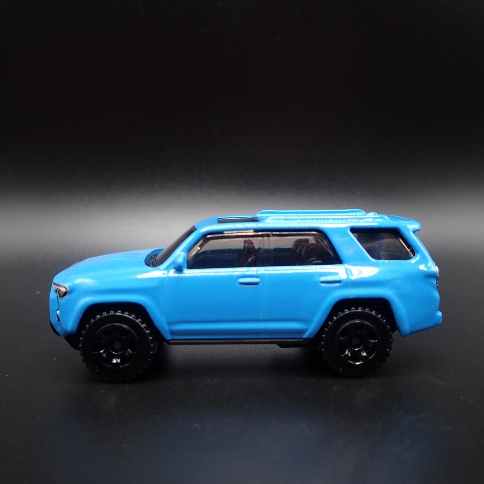 2010-2024 TOYOTA 4RUNNER SUV 1/64 SCALE COLLECTIBLE DIORAMA DIECAST ...