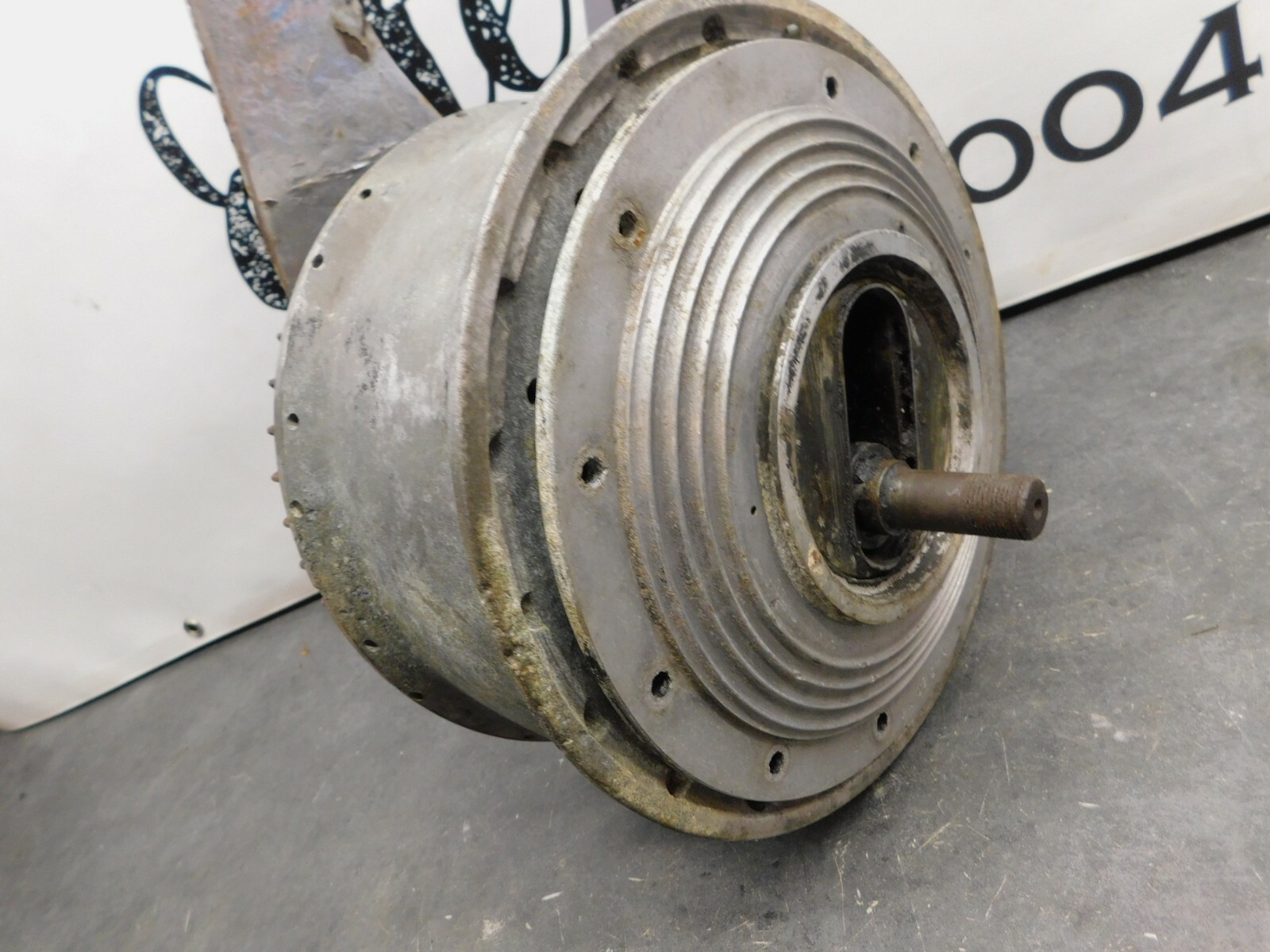 Triumph Pre Unit Rigid Sprung Hub 1561 | eBay