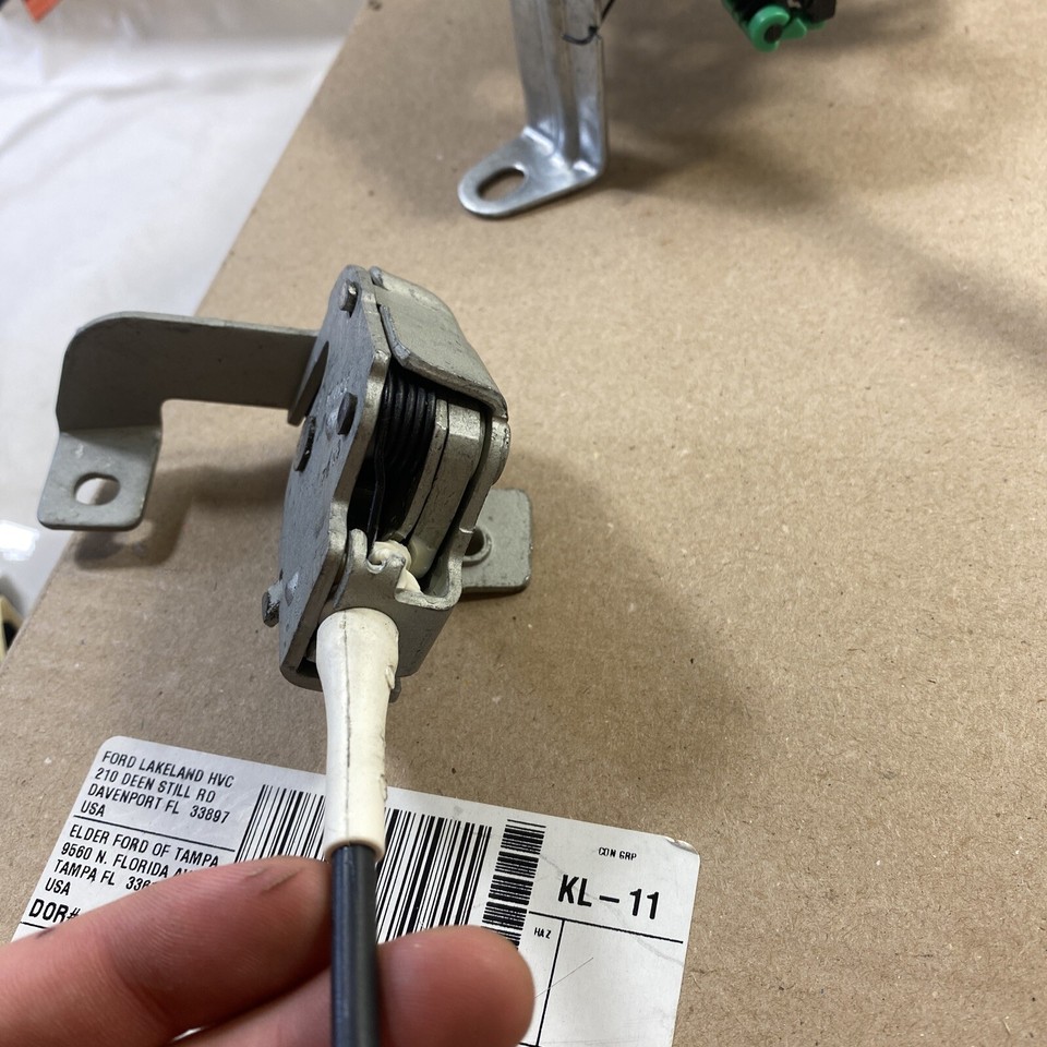 Genuine OEM Ford F-250 F-350 Rear Right Side Door Latch Lock Cable ...