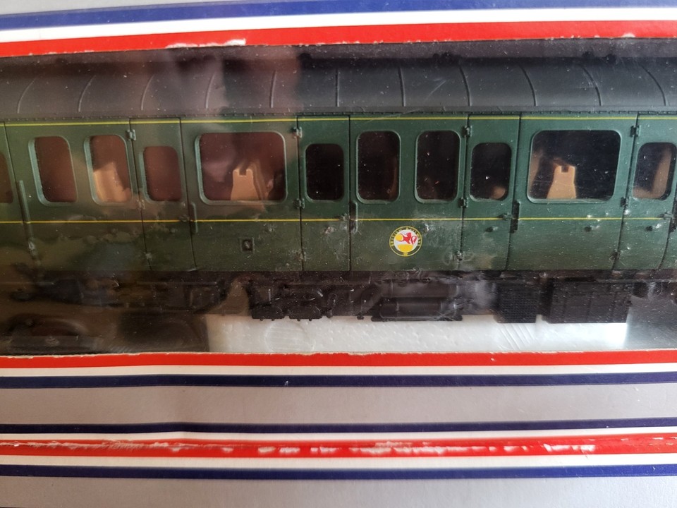 2x Lima HO/OO 205146W 205137 MWG DMU Power Car Unit & Dummy BR Green ...
