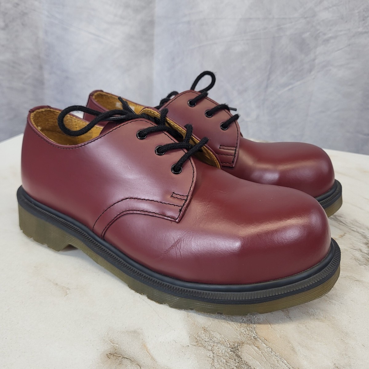 Dr. Martens Steel Toe Oxfords 1925 5400 Cherry Red Women's 7 Dr. Martens Steel Toe Oxfords 1925 5400 Cherry Red Women's 7