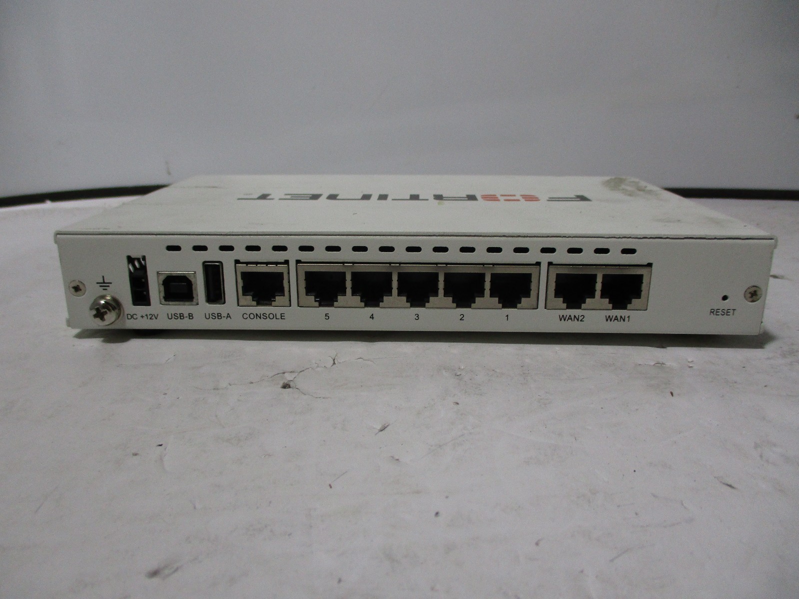 Fortinet Fortigate-40C Security Appliance FG-40C Bundle P08924-05-02 ...