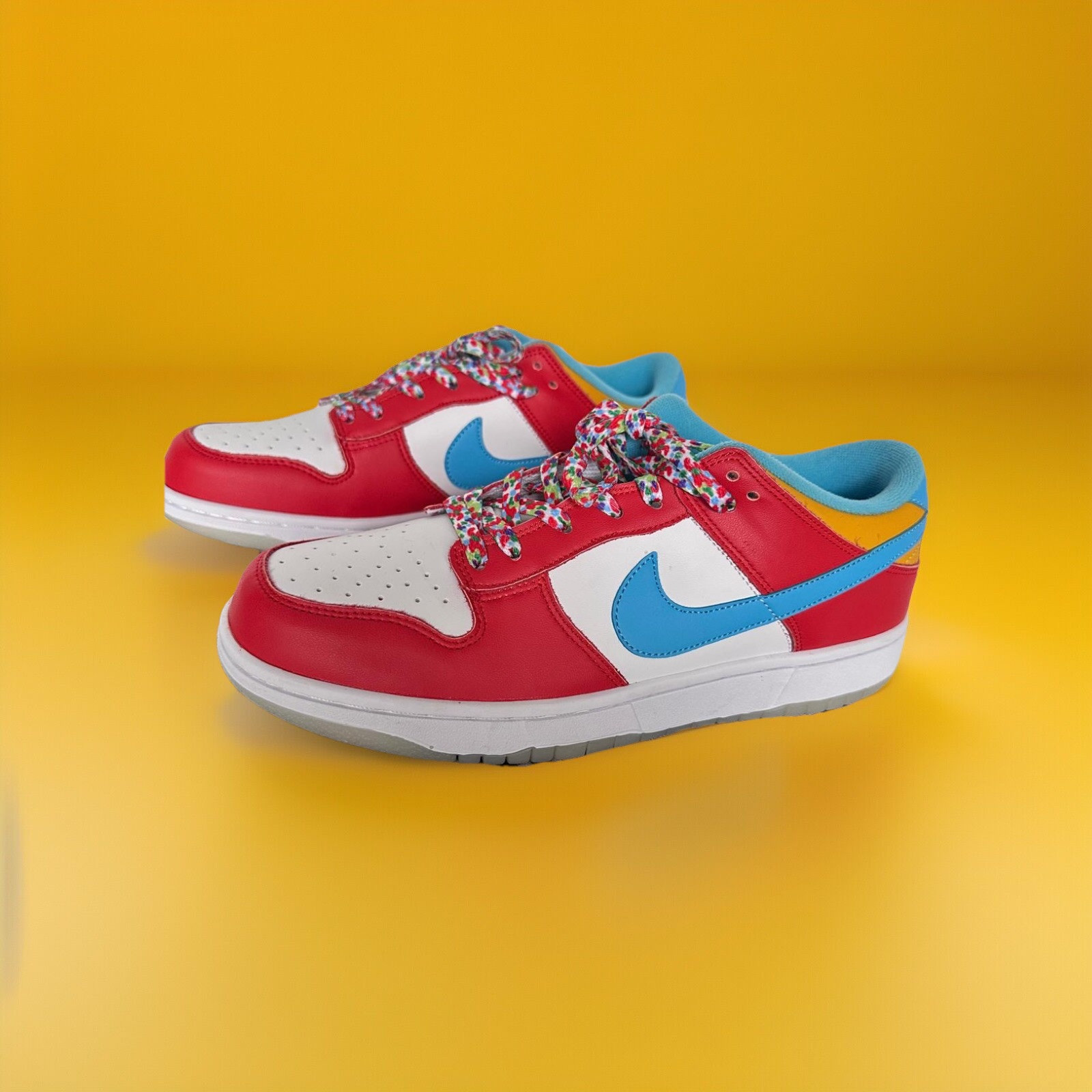 Nike Dunk Low - LeBron James - Fruity Pebbles Size 10… - Gem
