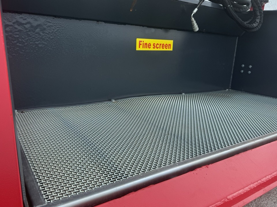 Vibrating Dirt Screen Sifter Screener Screening Bucket Skid Steer ...