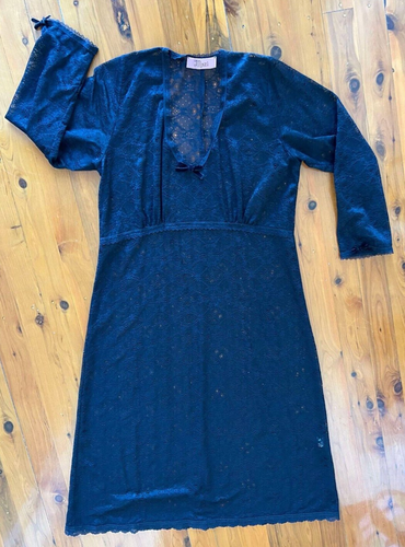 Beautiful black lace dress by MAZI (made in Melbourne) size L ...