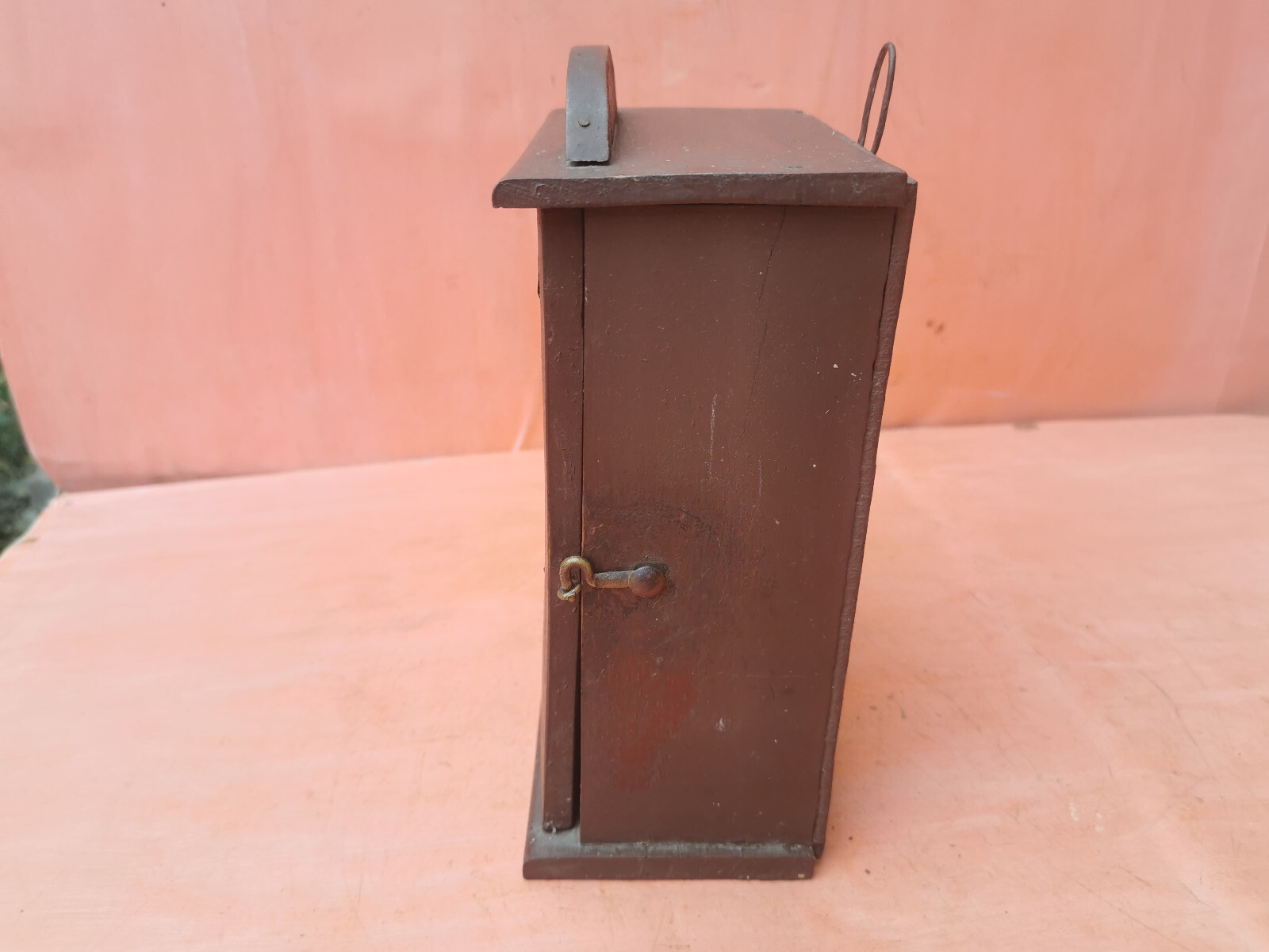 ANTIQUE PRIMITIVE OLD HAND PAINTED WOODEN WALL HANGING CLOCK BOX | eBay