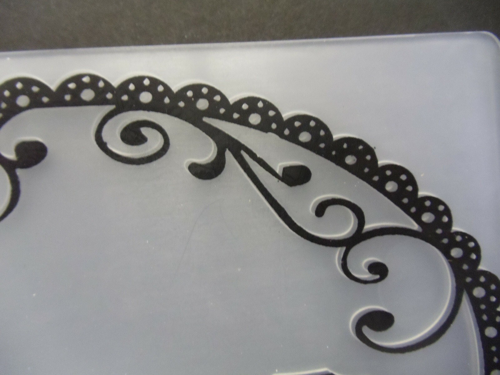 Elegant OVAL EMBOSSED FRAME w/ VINE SCROLL & MONARCH BUTTERFLY ...