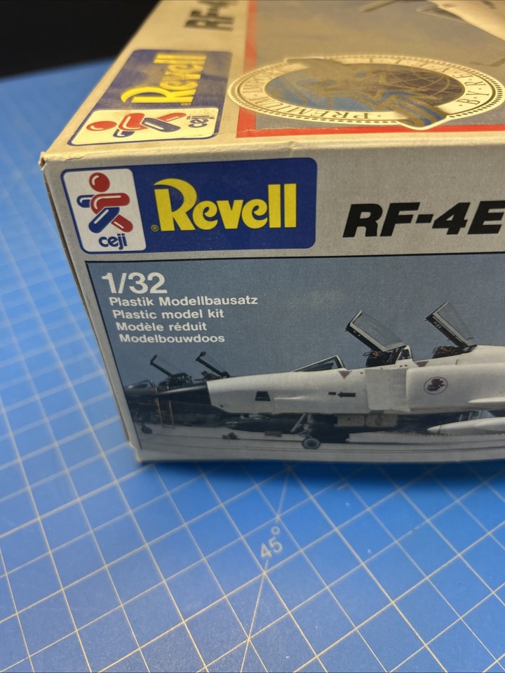 REVELL SIZE 1:32 RF-4E Phantom II (F-4F) Plastic Model Never Used | eBay