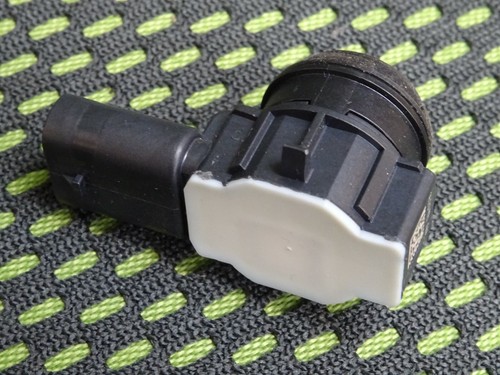 Original VW Seat Skoda Audi PDC Sensor Einparkhilfe 3Q0919275B Grün ...