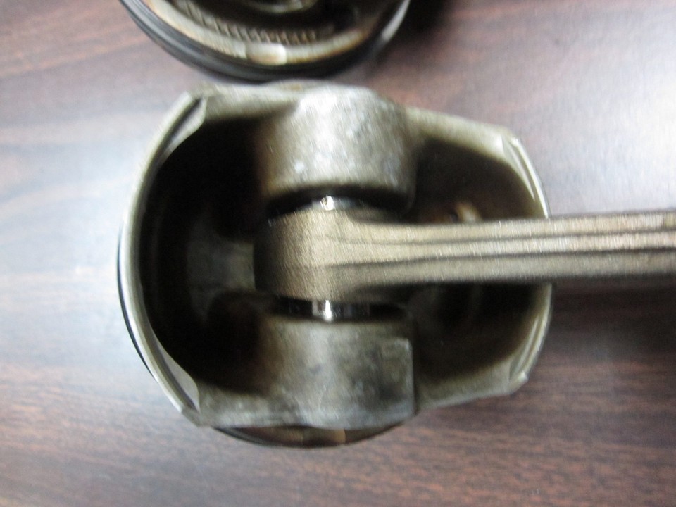 06-10 BMW M5 E60 M6 E63 E64 S85 Pistons with Connecting Rod 1 Available ...