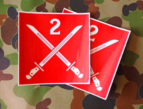 EX ARMY LAND ROVER PERENTIE 2 DIV TAC SIGN DECALS SET OF 2 | eBay Australia