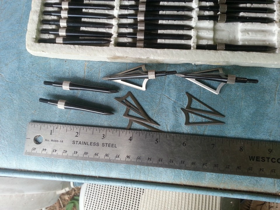 99 Broad Head arrow tips Lot, 4 complete Three Blade cutter Tips | eBay