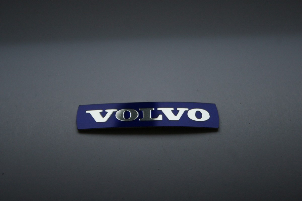 Volvo Logo Wallpaper 4k