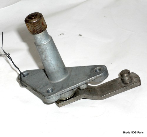 NOS MoPar 1974-1978 Dodge Truck RIGHT RH WIPER PIVOT pn 3730987 | eBay