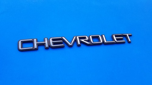 00-06 CHEVROLET SILVERADO SUBURBAN TAHOE EXPRESS ASTRO REAR LID EMBLEM ...