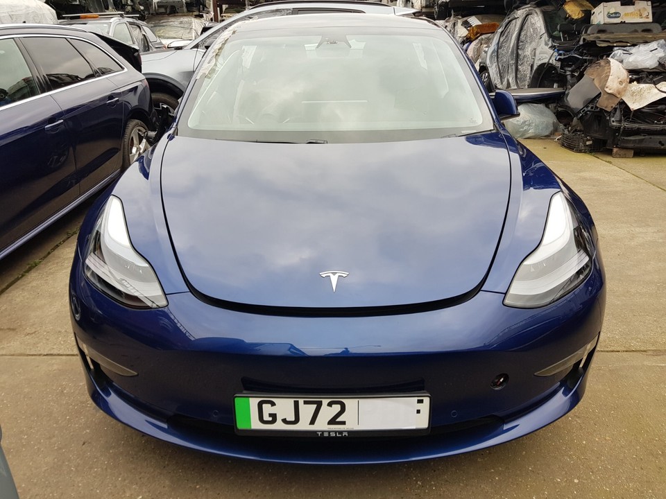 Tesla 5YJ3 Model 3 Long Range AWD Electric 75kWh 2022 Front End in Blue ...