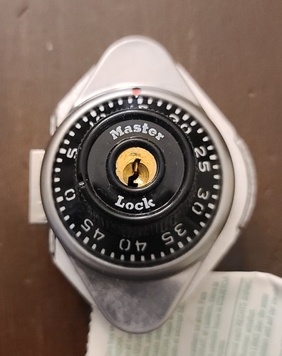 Master Lock Combination Locker Built-in Model 1654 NO KEY INCLUDED ...