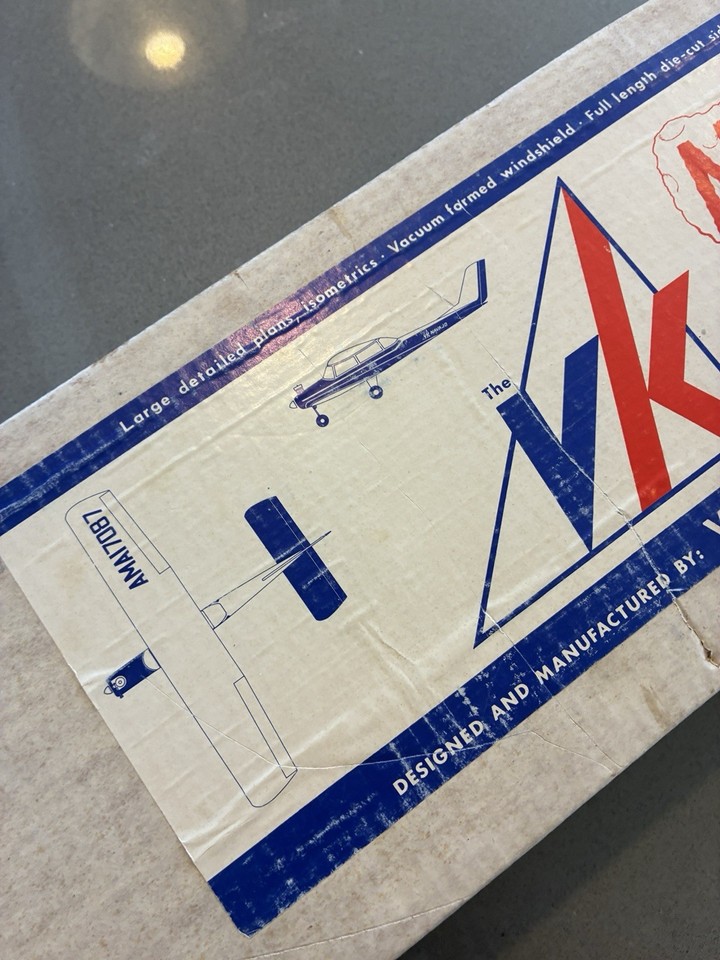 VK Navajo R/C Balsa Model Airplane Kit | eBay
