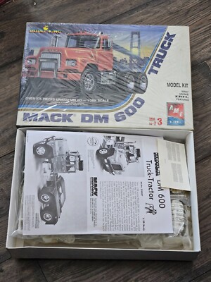 AMT/Ertl Mack DM600 Truck big rig truck model Model King version | eBay