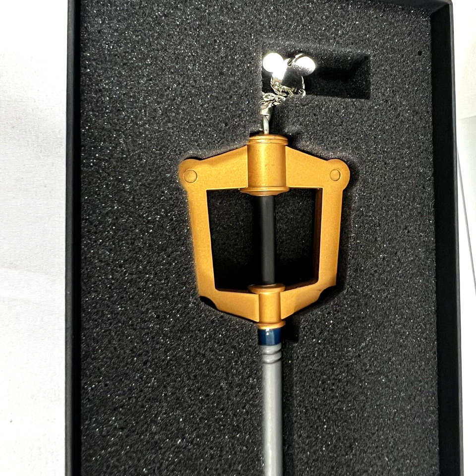 Disney Kingdom Hearts Keyblade Room Key Tokyo Disney Ambassador Hotel ...