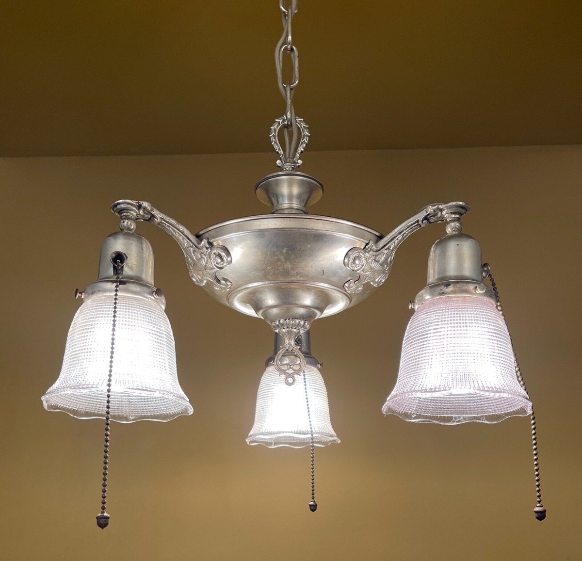 Retro Pull Chain Ceiling Light Fixture