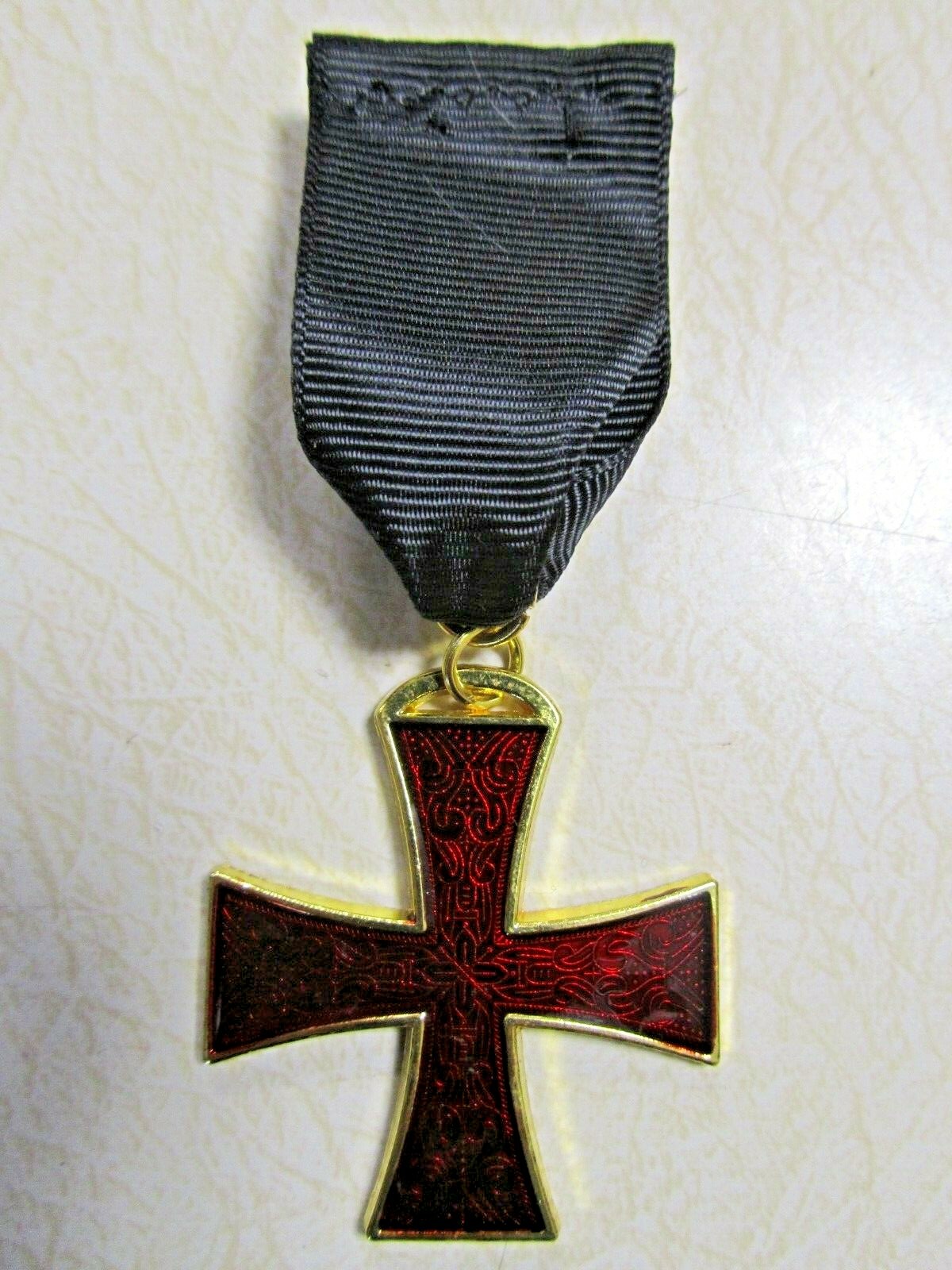 Red Knight's Templar Cross w/ Ribbon-Brass and Enameling Medieval Medal ...