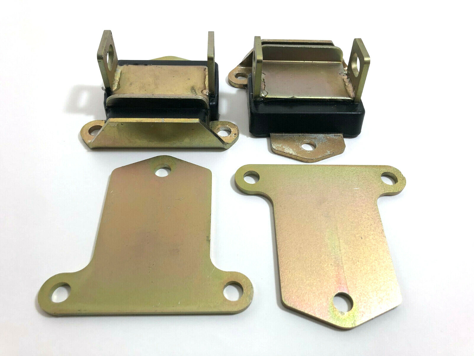 SB Chevy Motor Mounts Pads Small Block SBC V8 283 350 383 400 ...