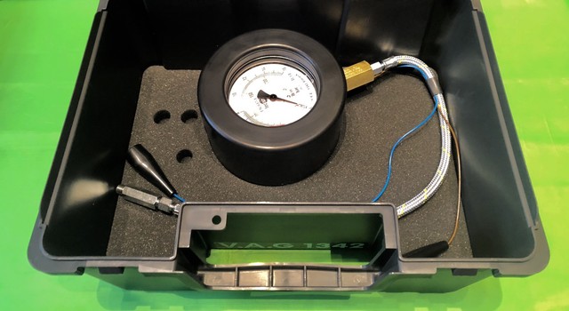 VW AUDI Porsche OEM Engine Oil Pressure Measuring Gauge Kit VAG1342 for ...