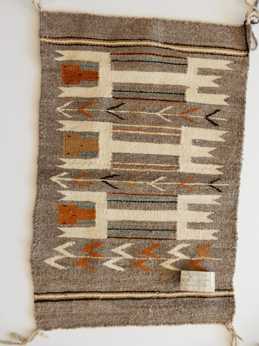 Hanging Navajo Rugs On Wall | Bryont Blog